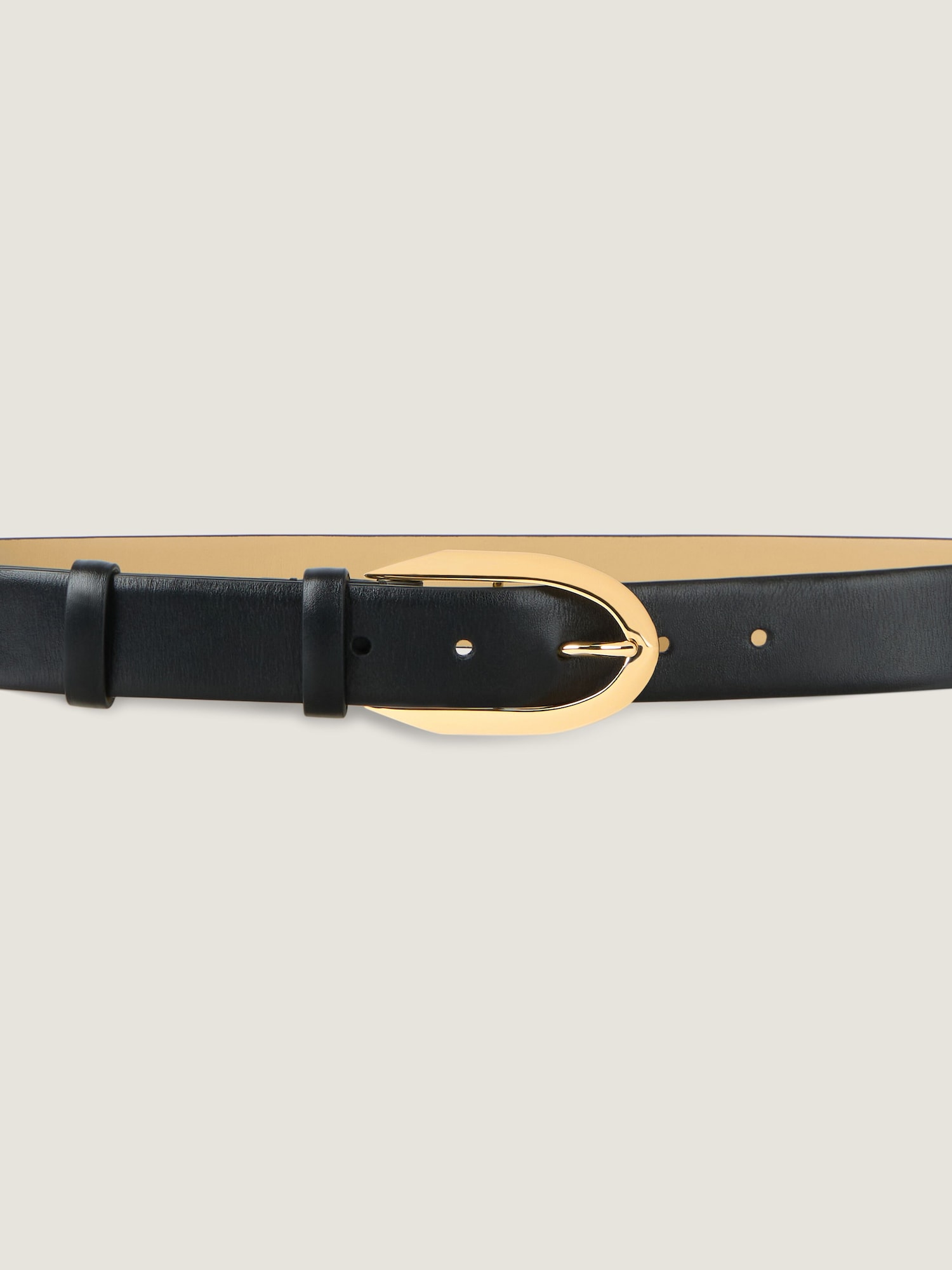 Pinch belt in leather in - black - BB409GB2CN-001 | Givenchy US
