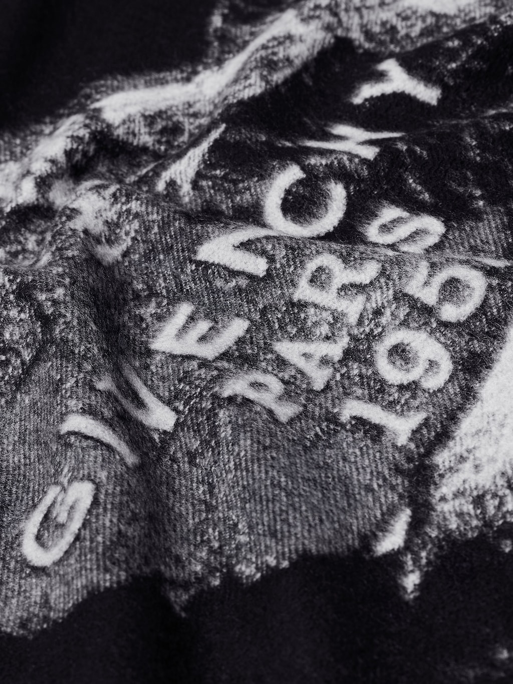 GIVENCHYテープ カシミア スカーフ - ブラック - ハイブランド | GIVENCHY JP