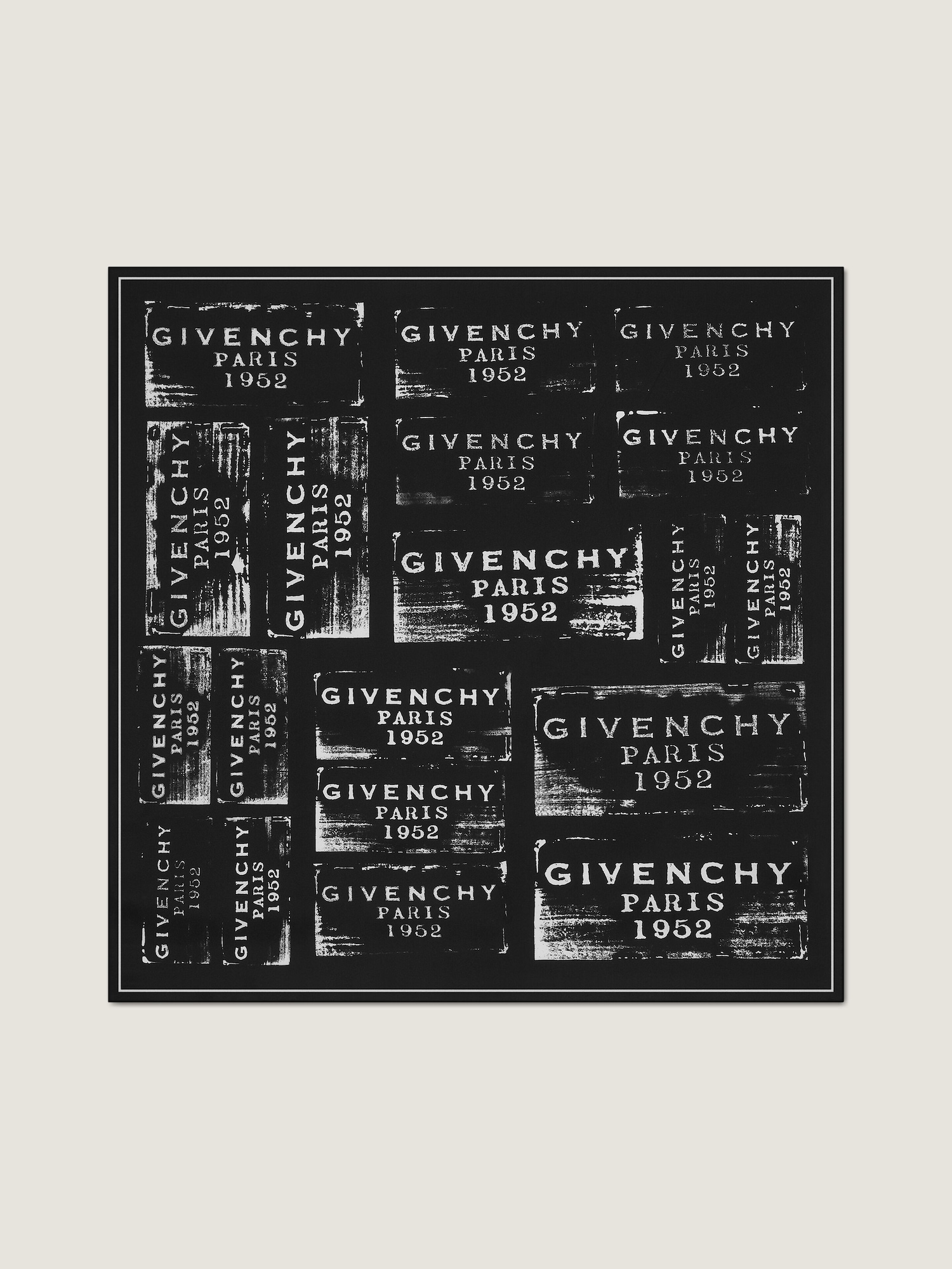 GIVENCHY Stamp square in silk | Givenchy ASI | Givenchy