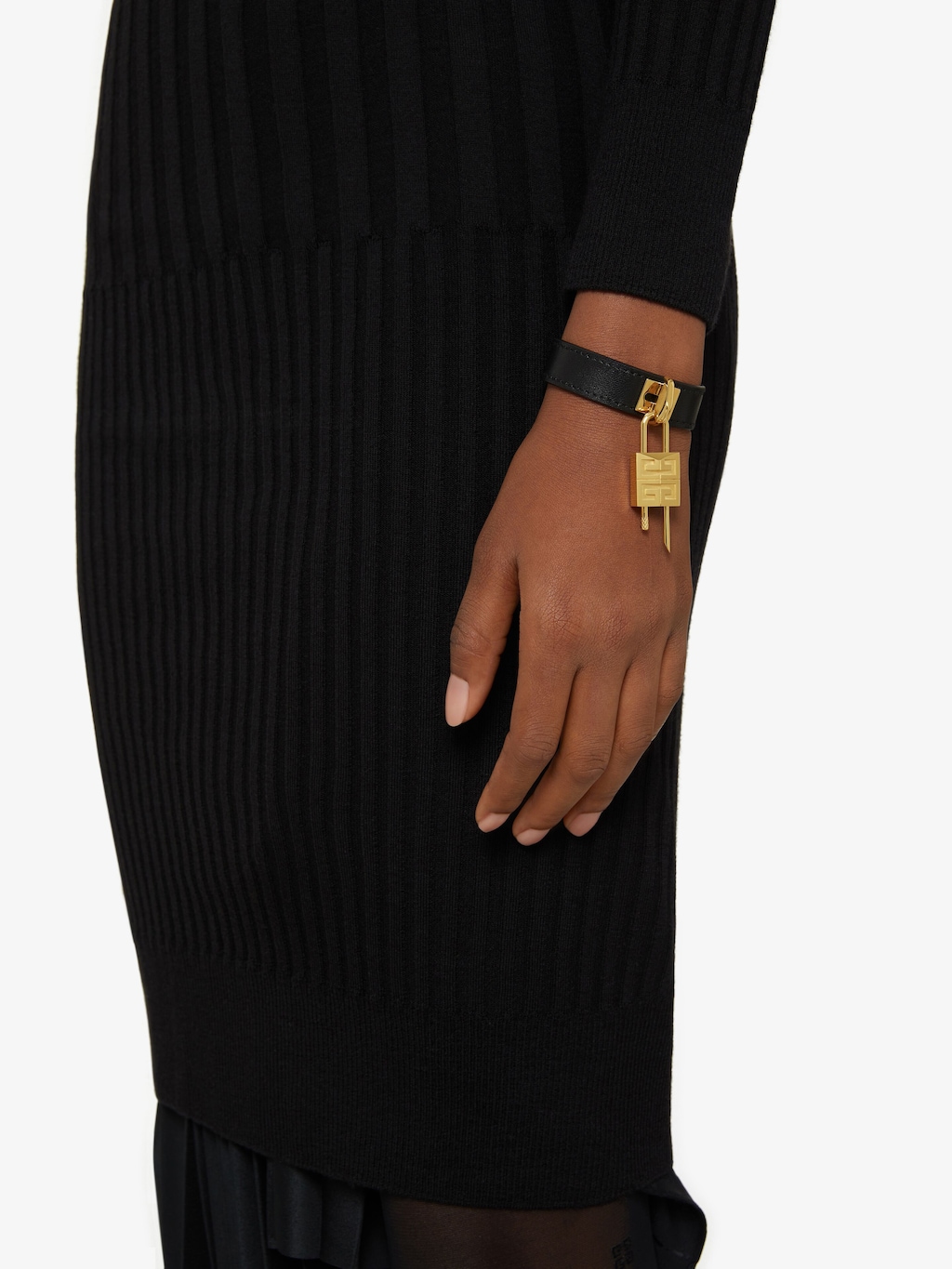 Luxury Bracelets Collection for Men | Givenchy US