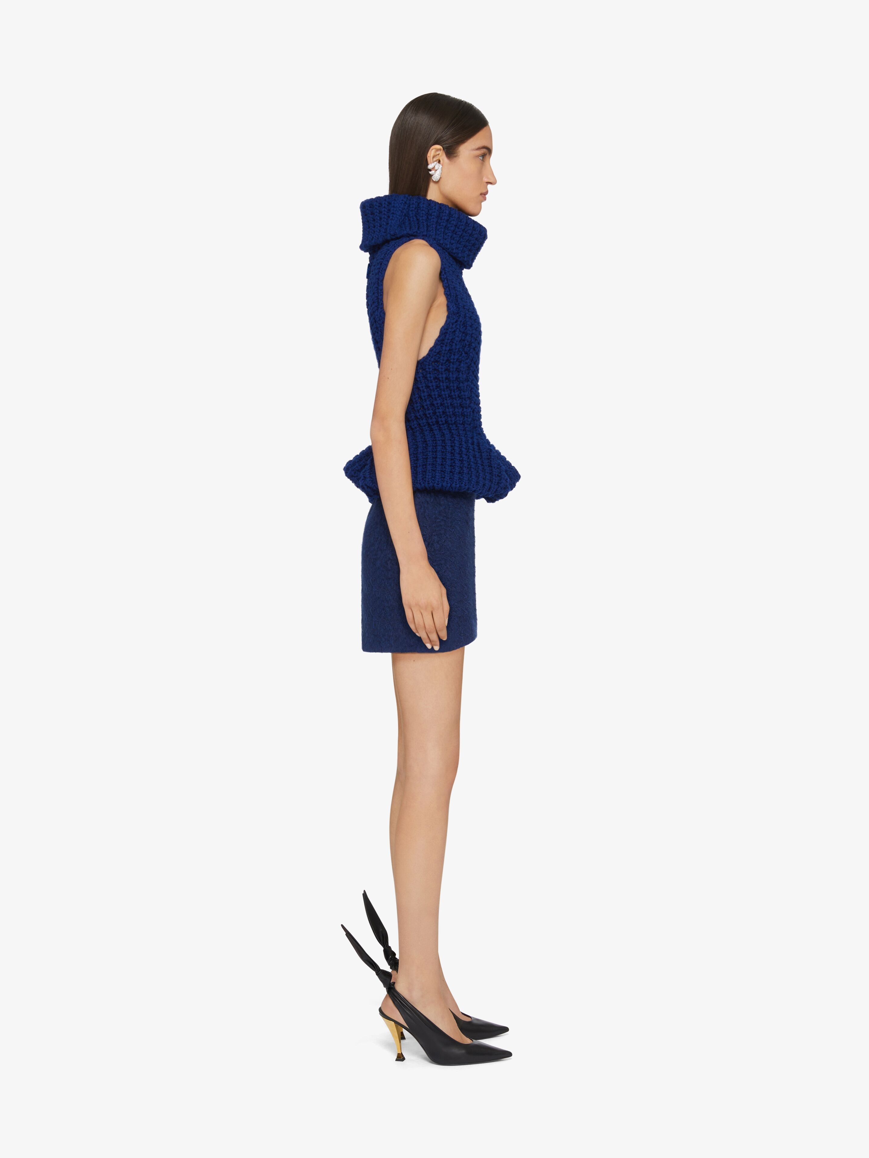Sleeveless fit peplum sweater in waffle wool | Givenchy CA Sleeveless fit peplum sweater in waffle wool | Givenchy CA