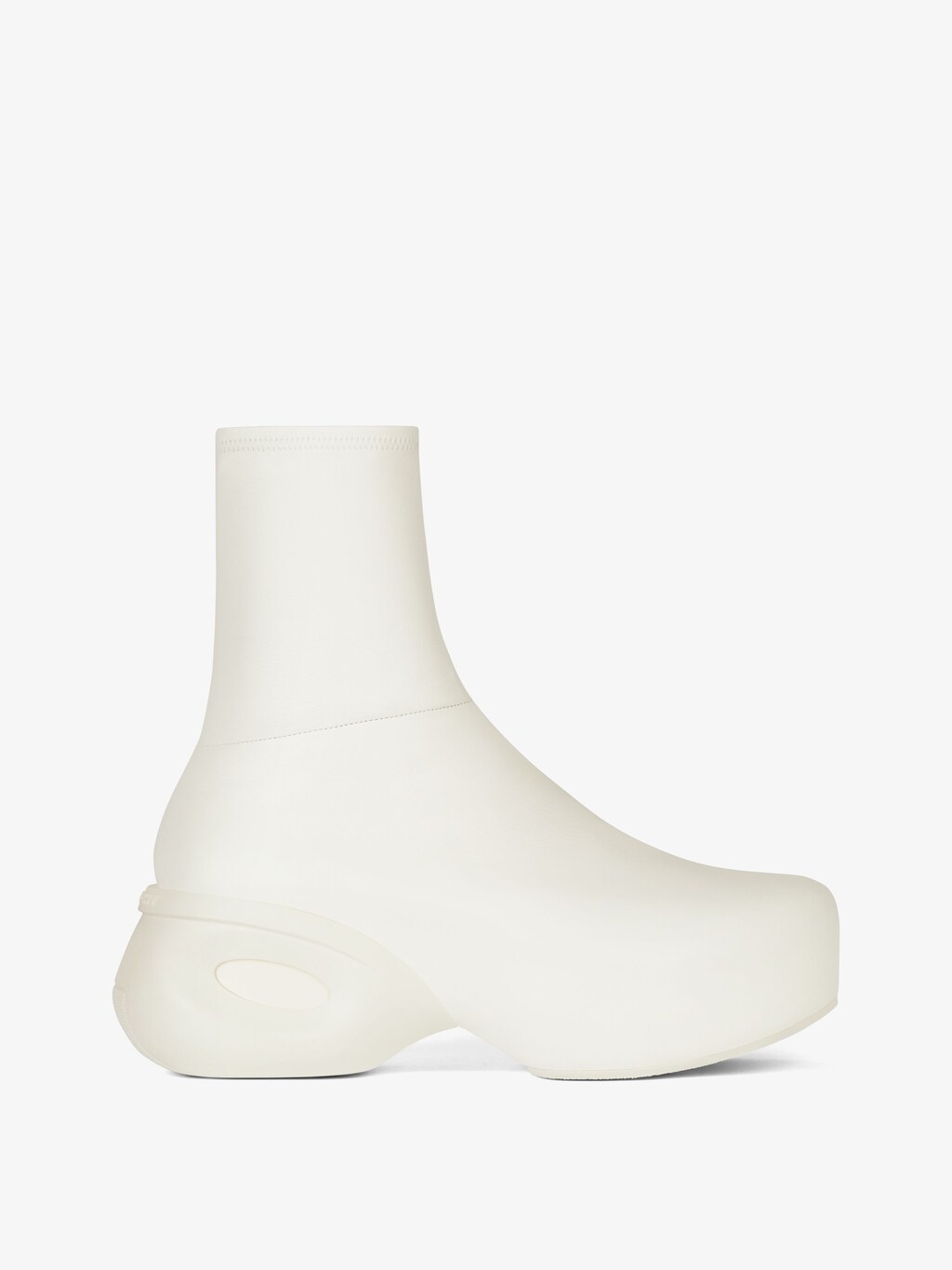 Boots & Derbies | Men Shoes | GIVENCHY Paris