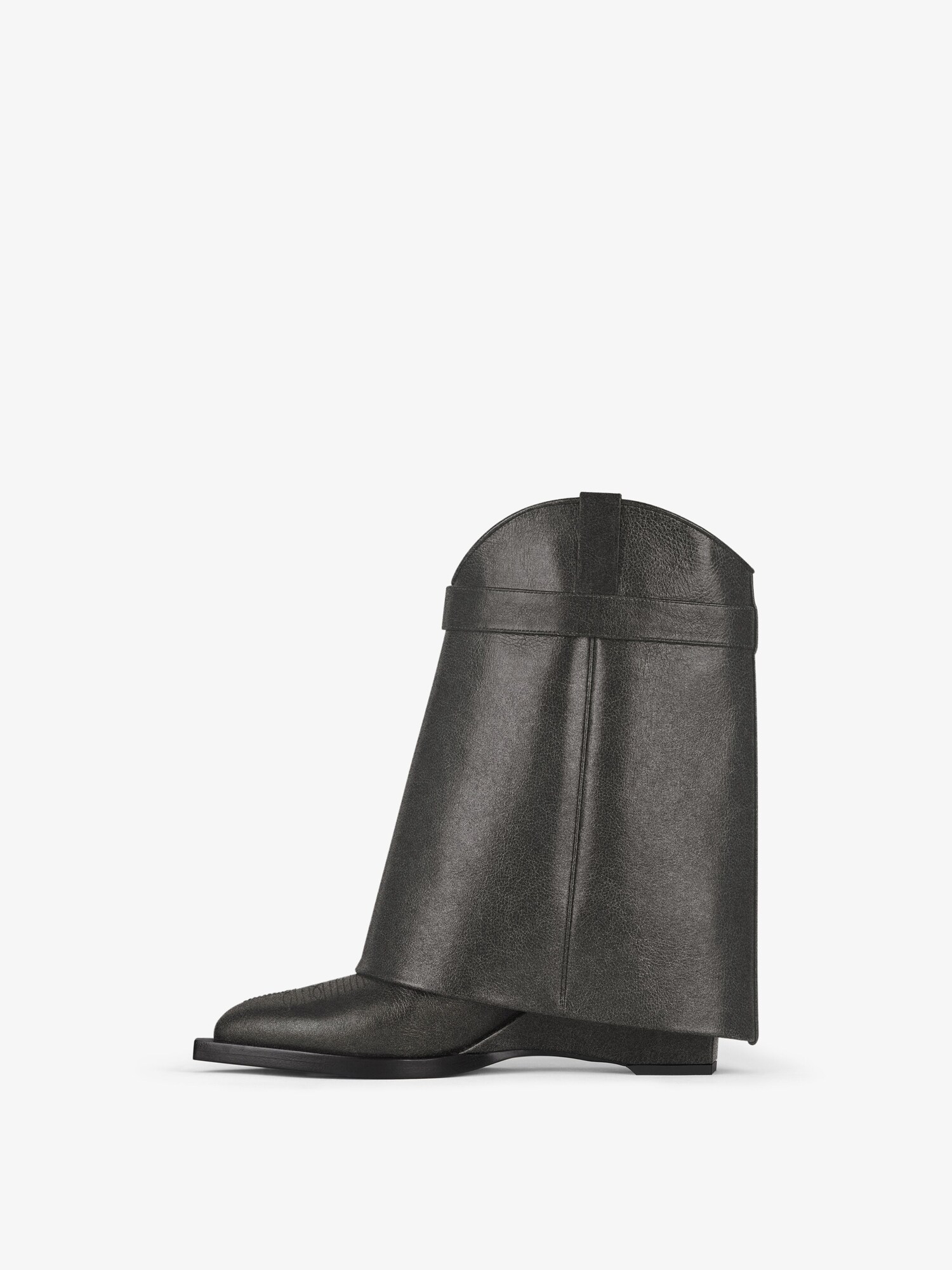 Shark Lock Cowboy ankle boots in aged leather | Givenchy US | Givenchy